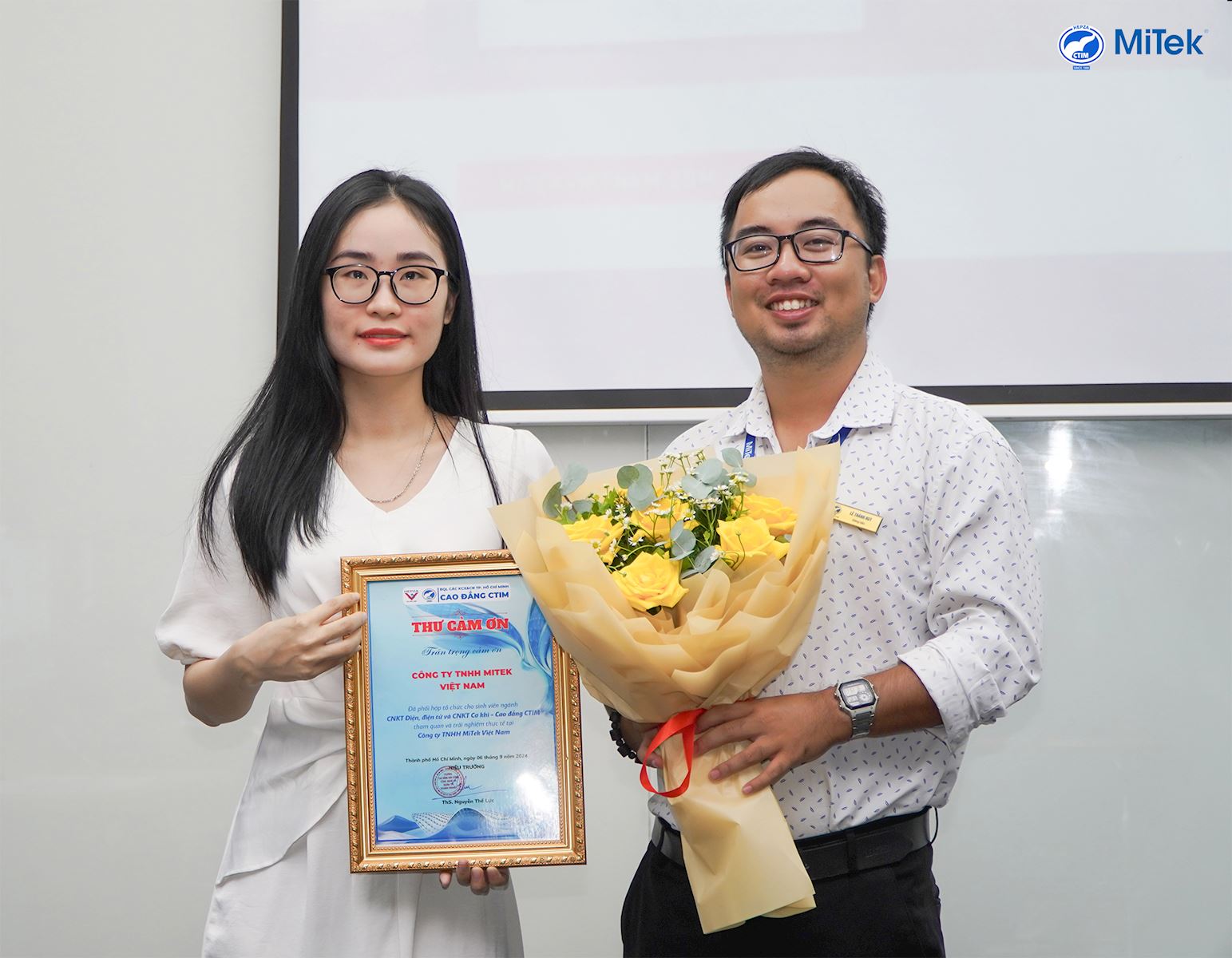 Sinh viên ngành Cơ khí và Điện - Điện tử của Cao đẳng CTIM tham quan ...